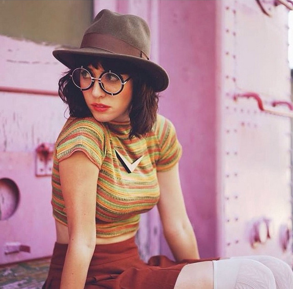 Life & Looks | emmahollanddenvir